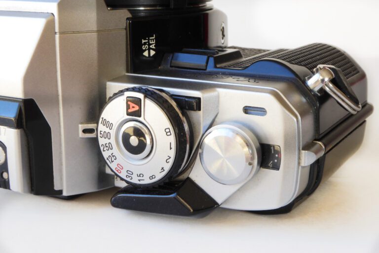 Minolta X Series x700 x500 x300 review - High 5 Cameras