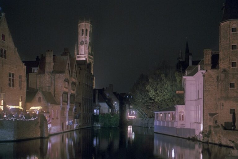 Nikon F-301 Review - Third Times a Charm - High 5 Cameras