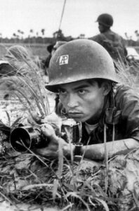 Nikon F Review - Full Metal Jacket - High 5 Cameras